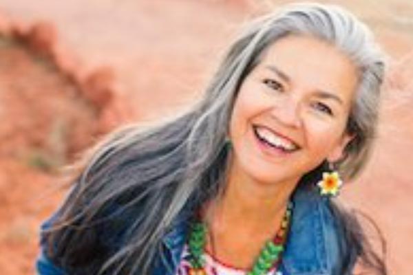 Lisa Solis DeLong, RN | Thriving Leader Collaborative